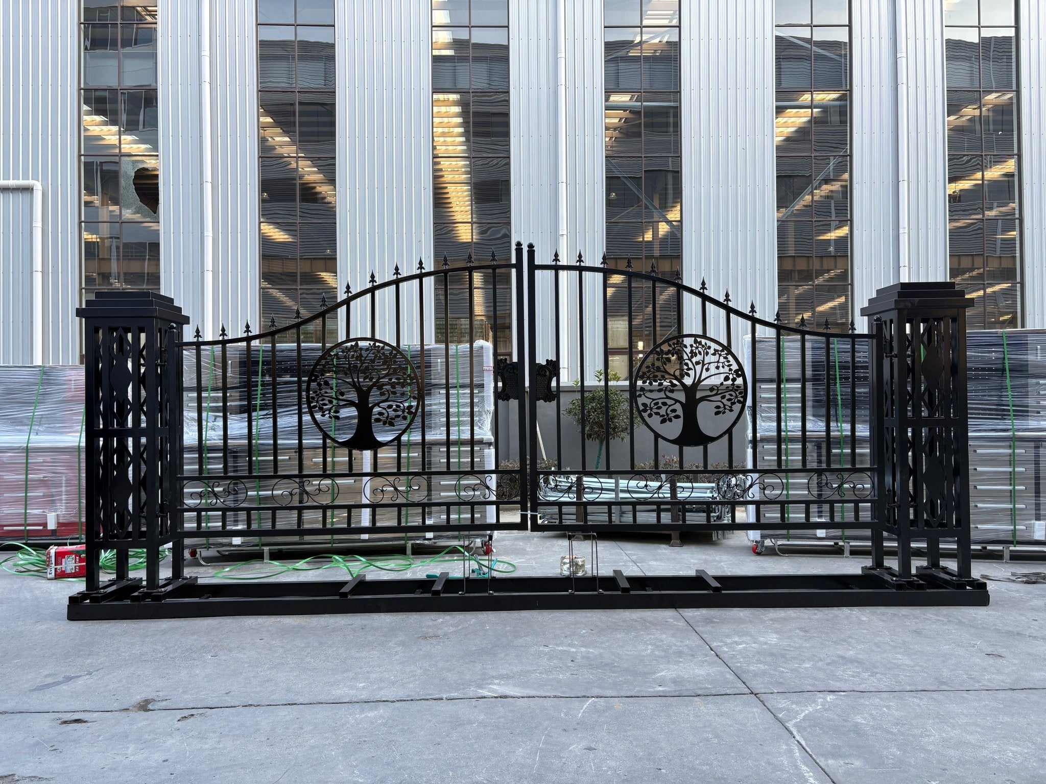 20FT Metal Farm Gate Kit Driveway Entry Design Dual-Swing Gate Kit – T ...